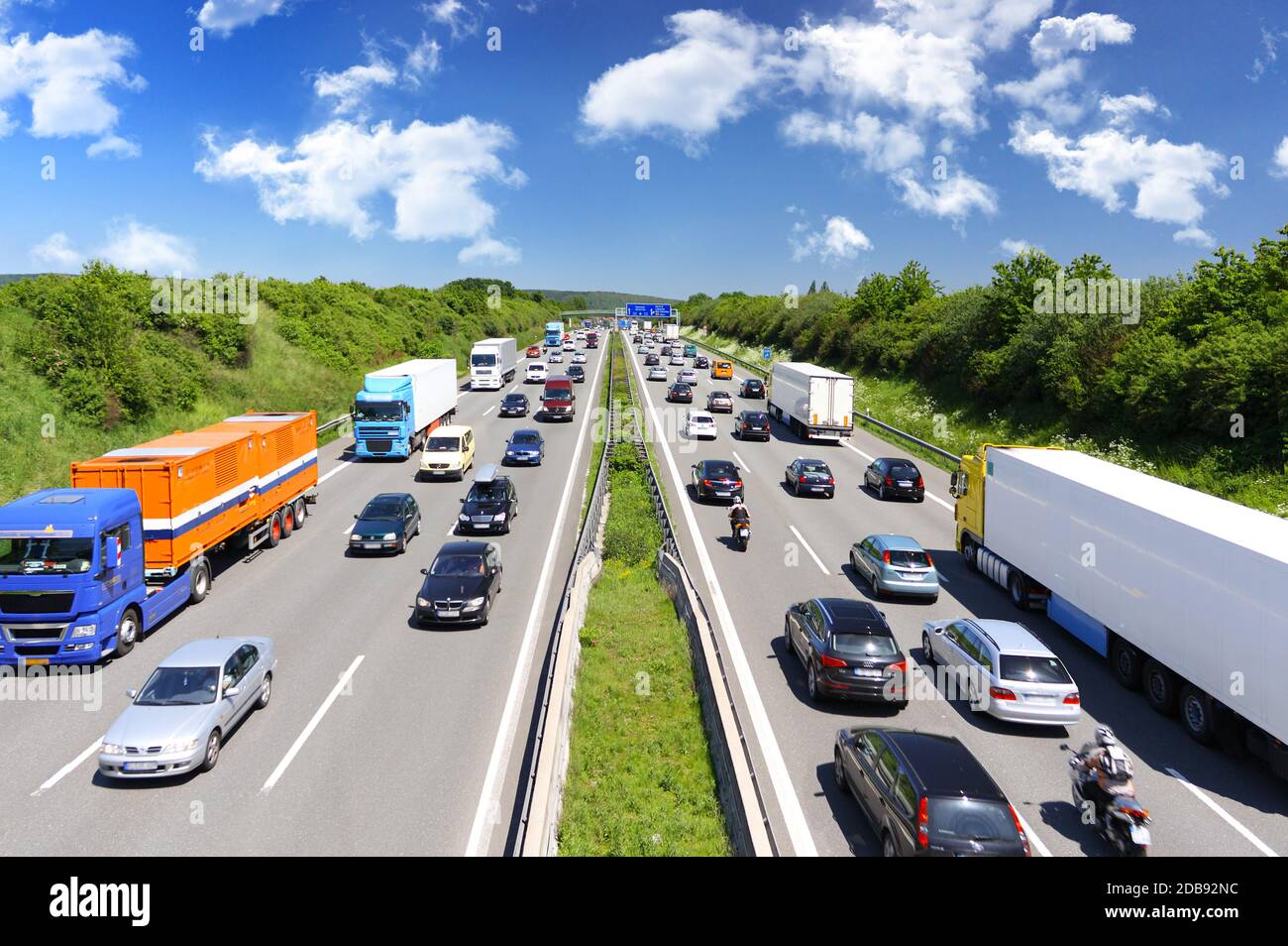 Stau autobahn hi-res stock photography and images - Alamy