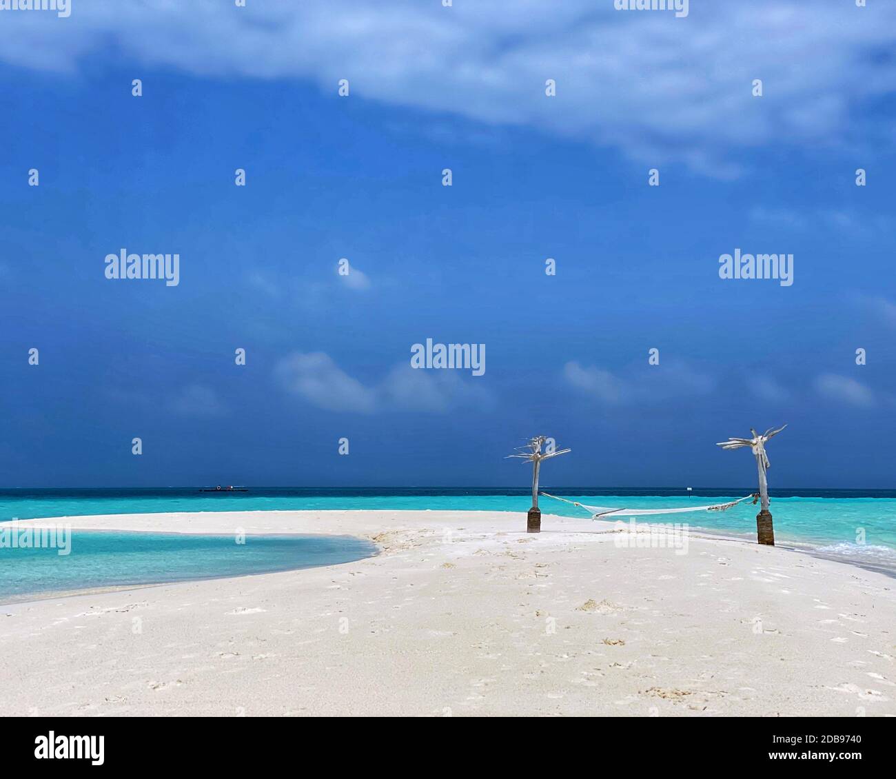 Dream ocean hi-res stock photography and images - Alamy