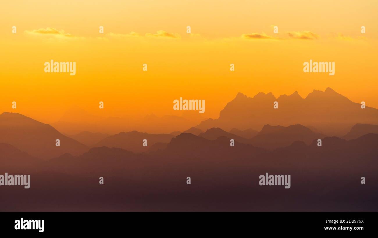 Alps at dawn, Vaud, Switzerland Stock Photo - Alamy