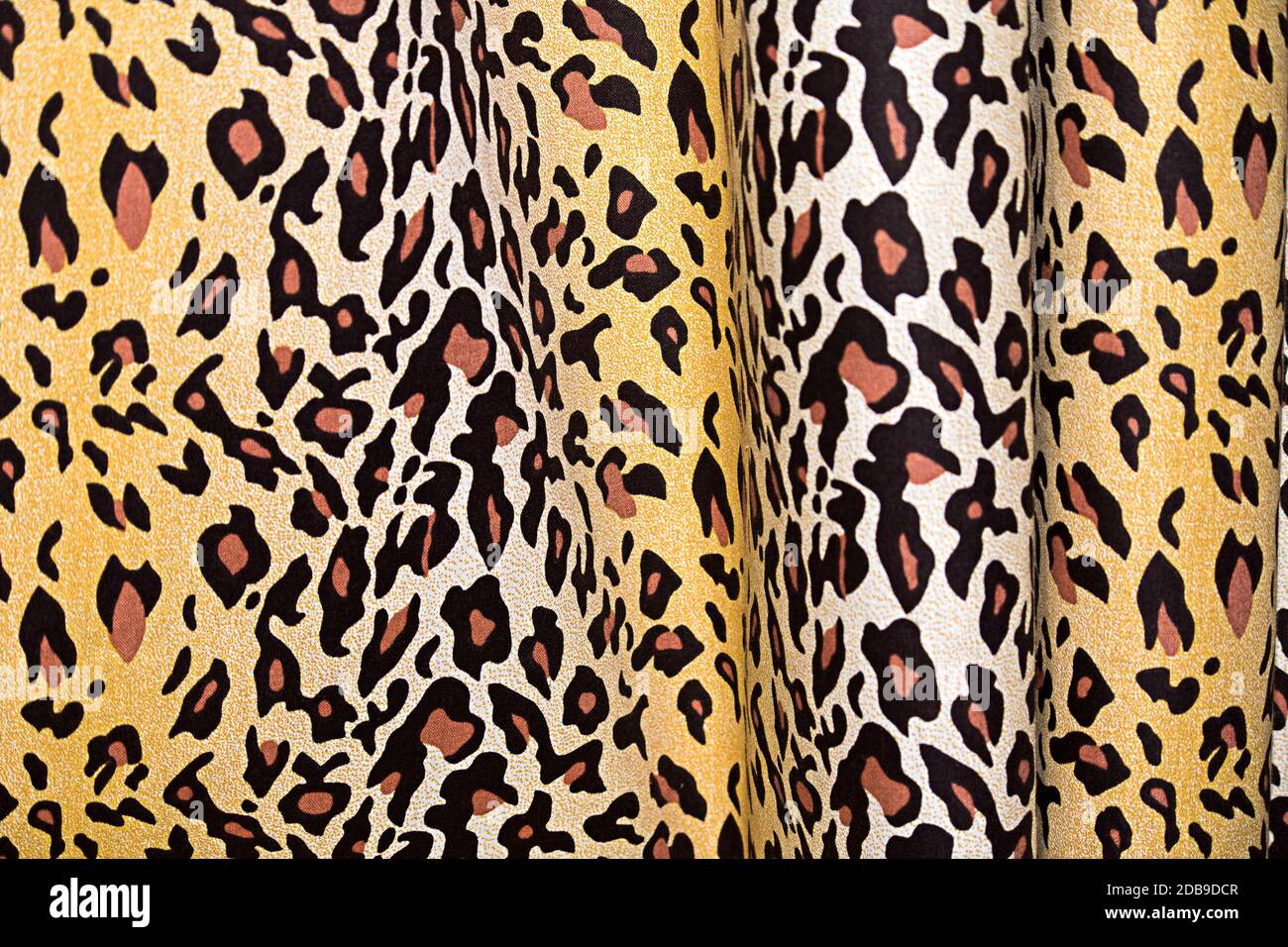 Leopard Texture Background Stock Photo - Alamy