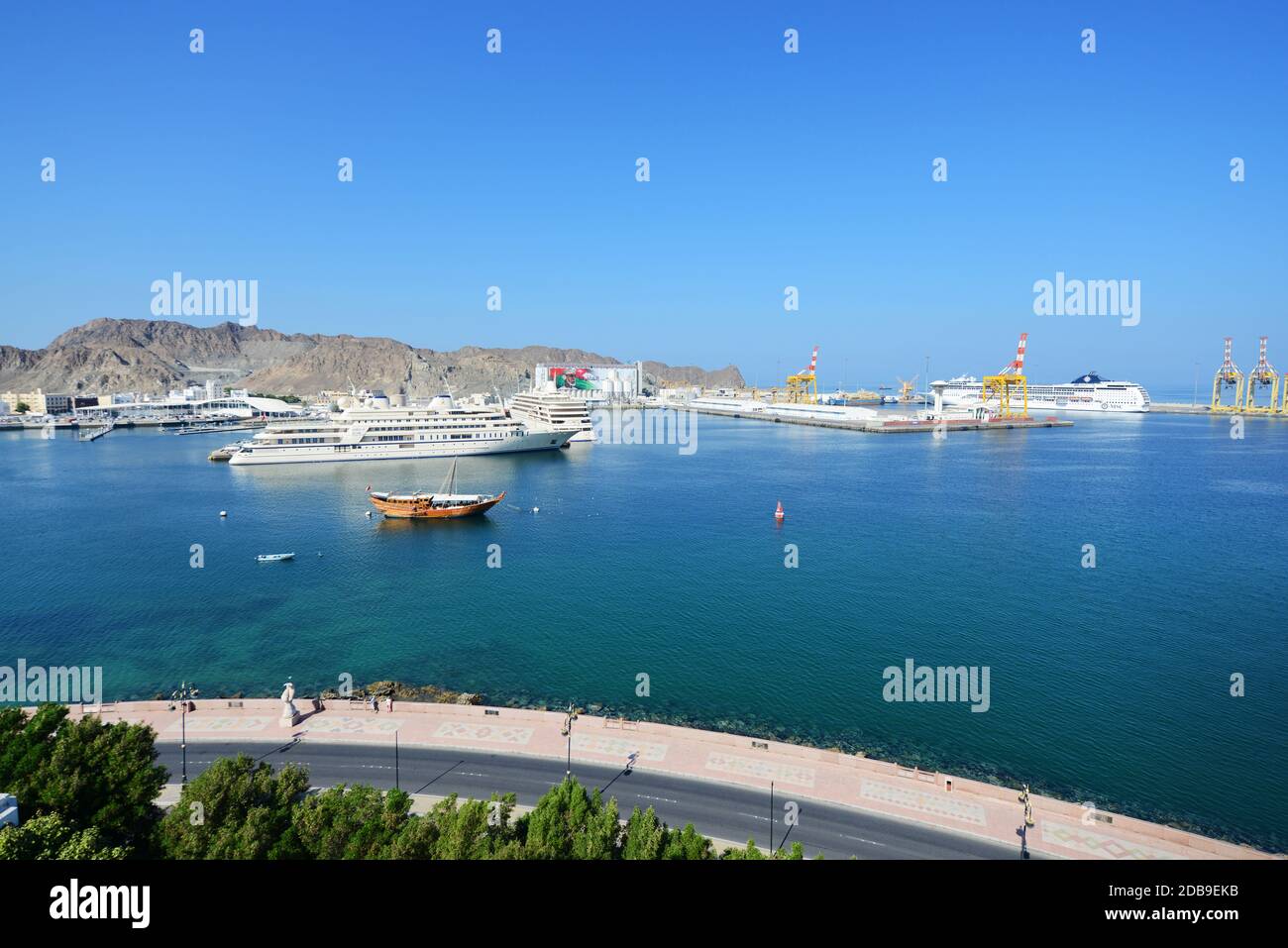 Views of the Mutrah Corniche and the Sultan Qaboos port Stock Photo - Alamy
