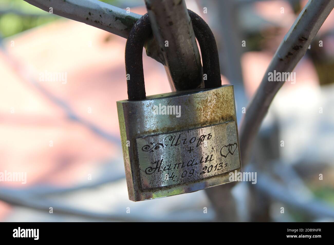 Lock on tree branch hi-res stock photography and images - Alamy