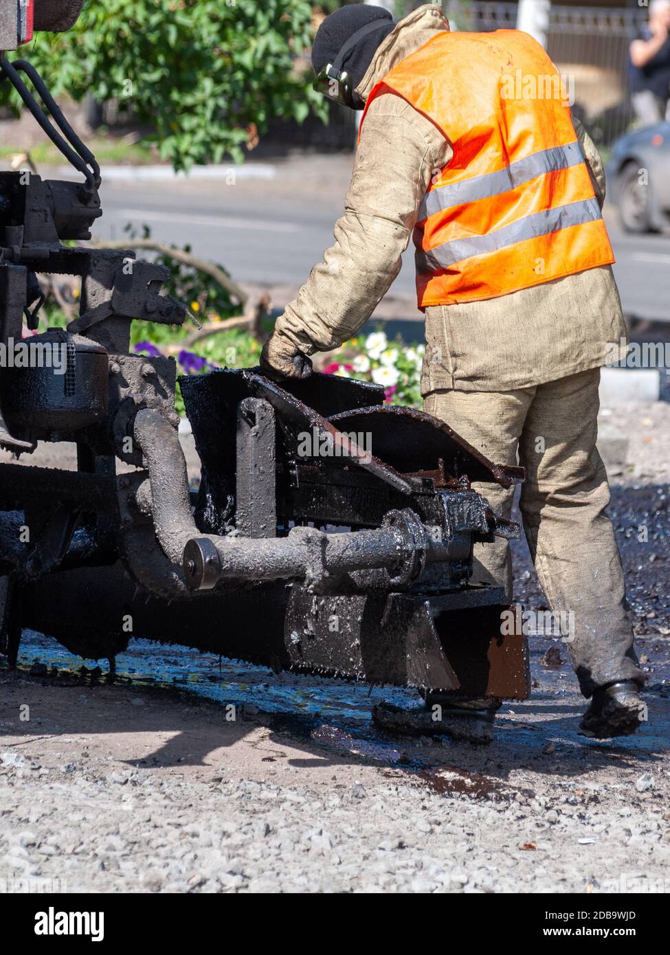 Road construction process laying asphalt hi-res stock photography and ...