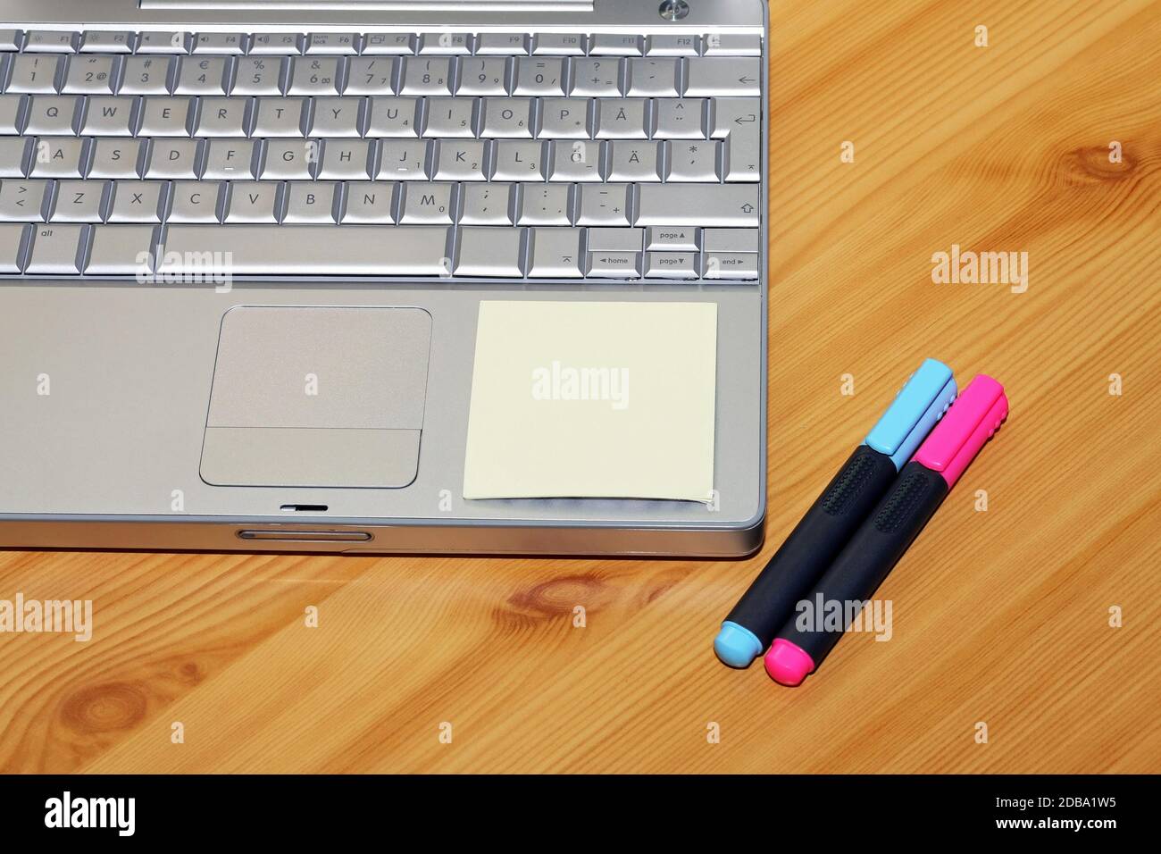 Desk notebook pencil and pens hi-res stock photography and images - Alamy