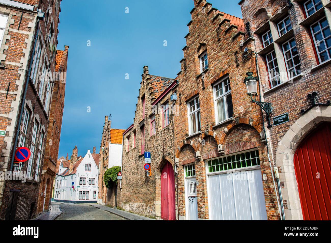 BRUGES, BELGIUM - MARCH, 2018: Beautiful street of the historical town ...