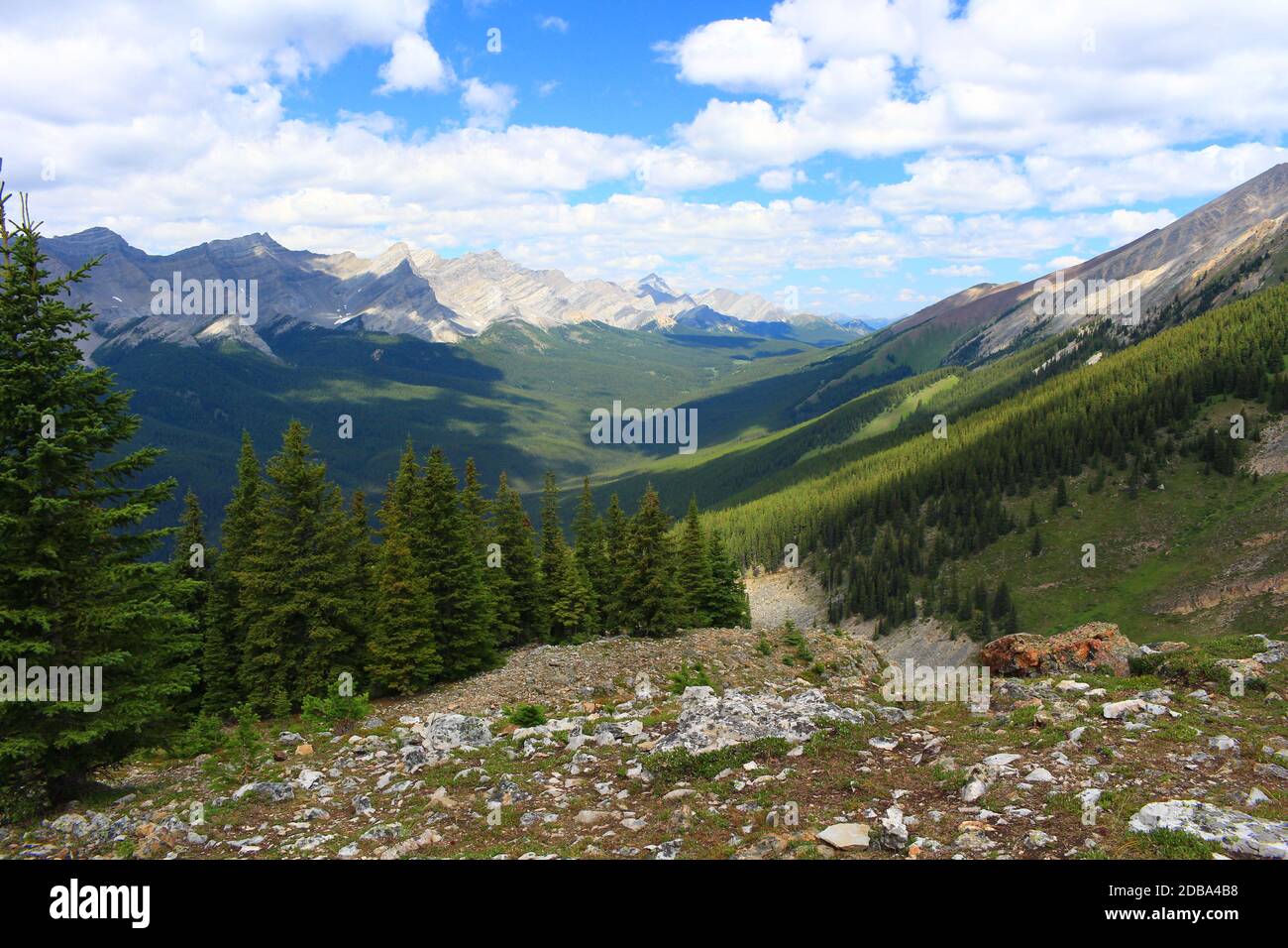 Canadian rocks hi-res stock photography and images - Alamy