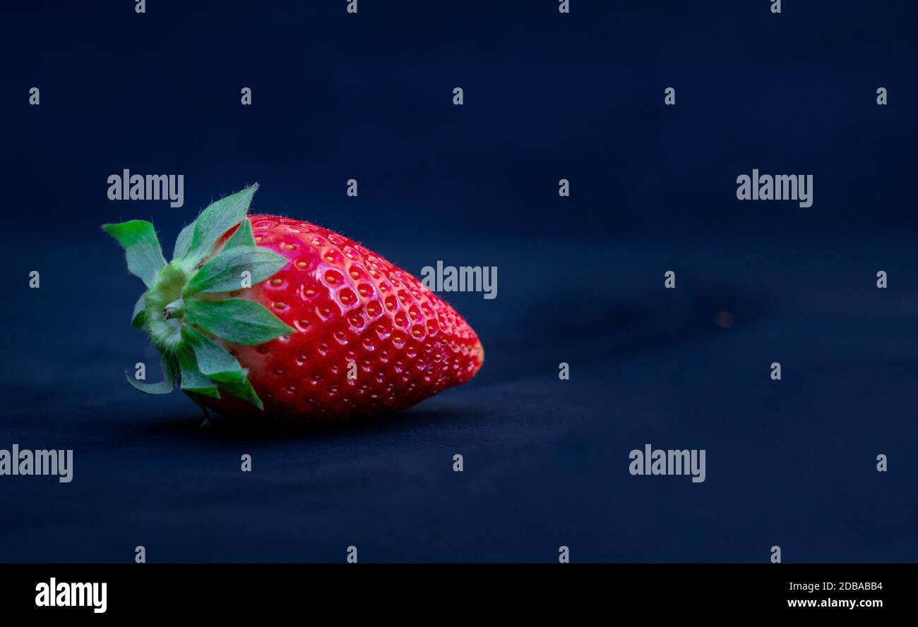 Red drink strawberry on glass hi-res stock photography and images - Alamy