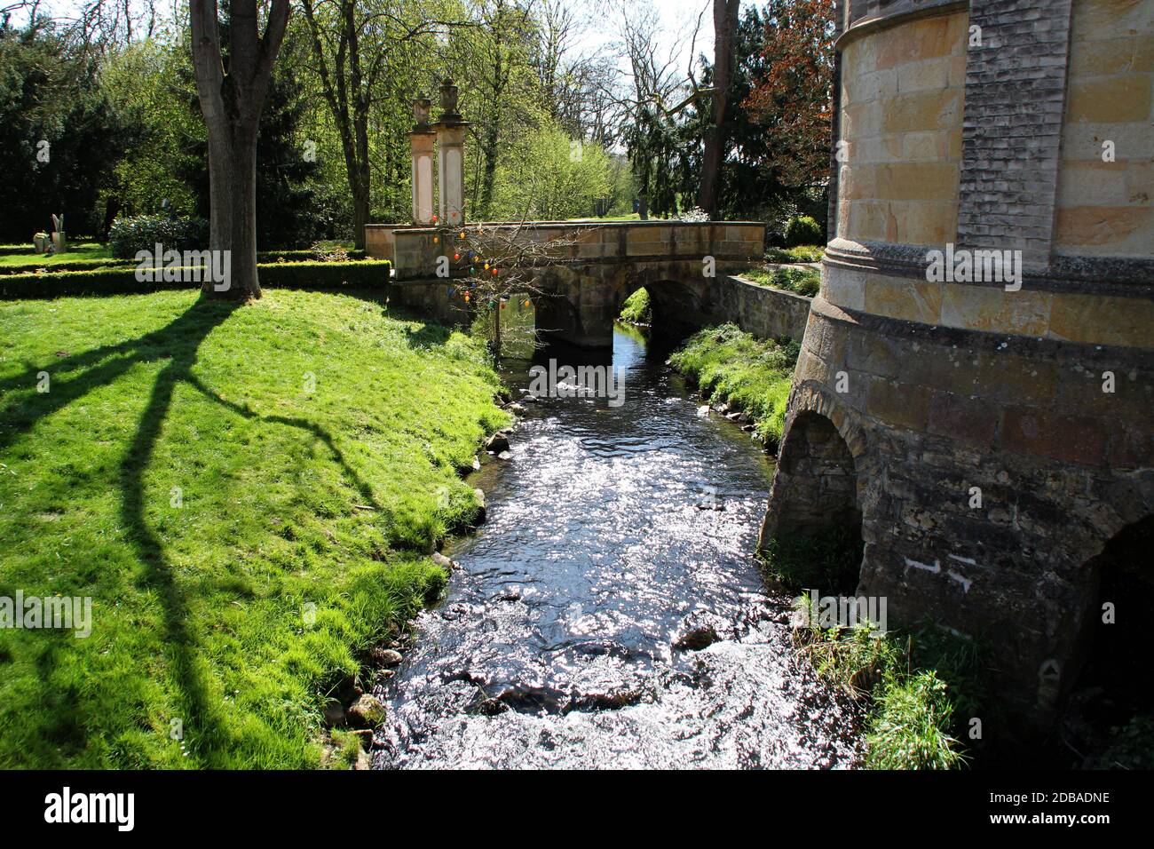 Church by a river hi-res stock photography and images - Alamy