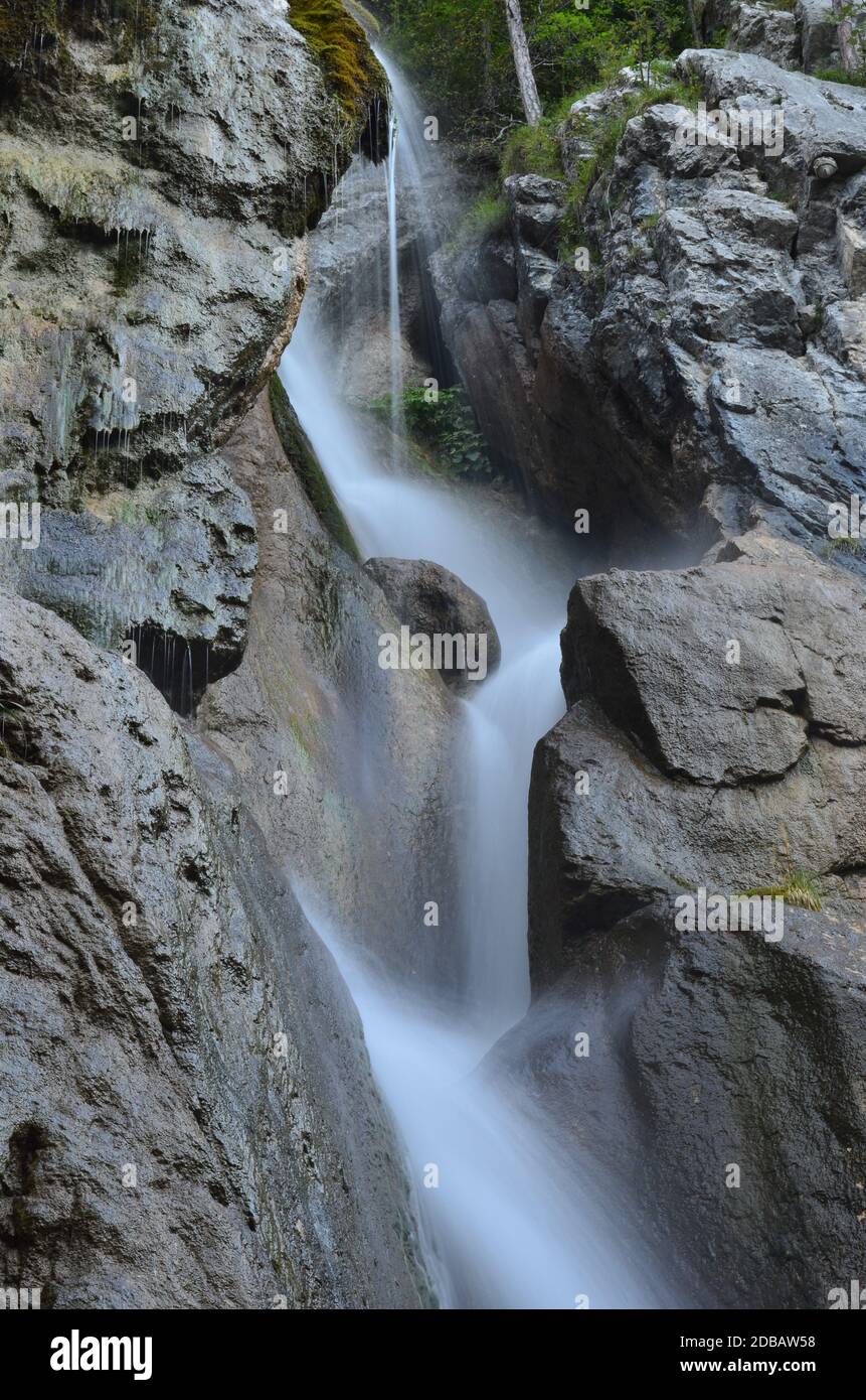 Thundering waterfall hi-res stock photography and images - Alamy