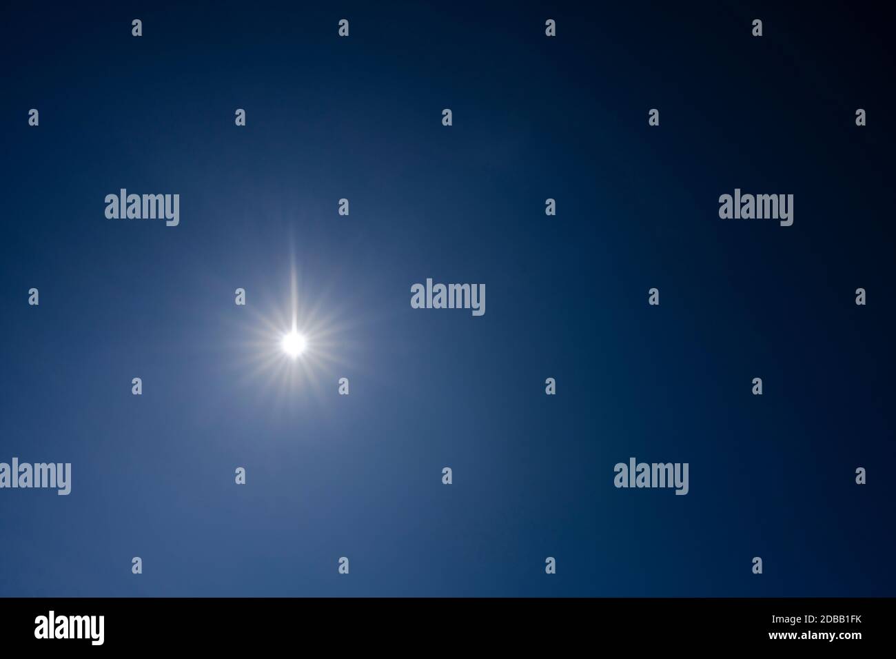 Clear sun hi-res stock photography and images - Alamy