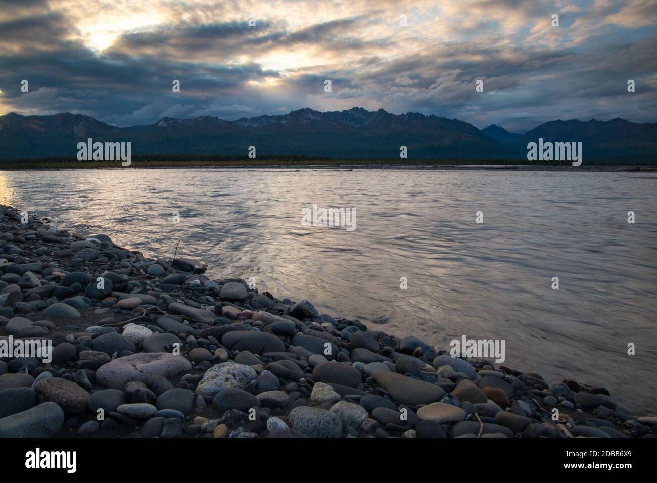 Chulitna river hi-res stock photography and images - Alamy
