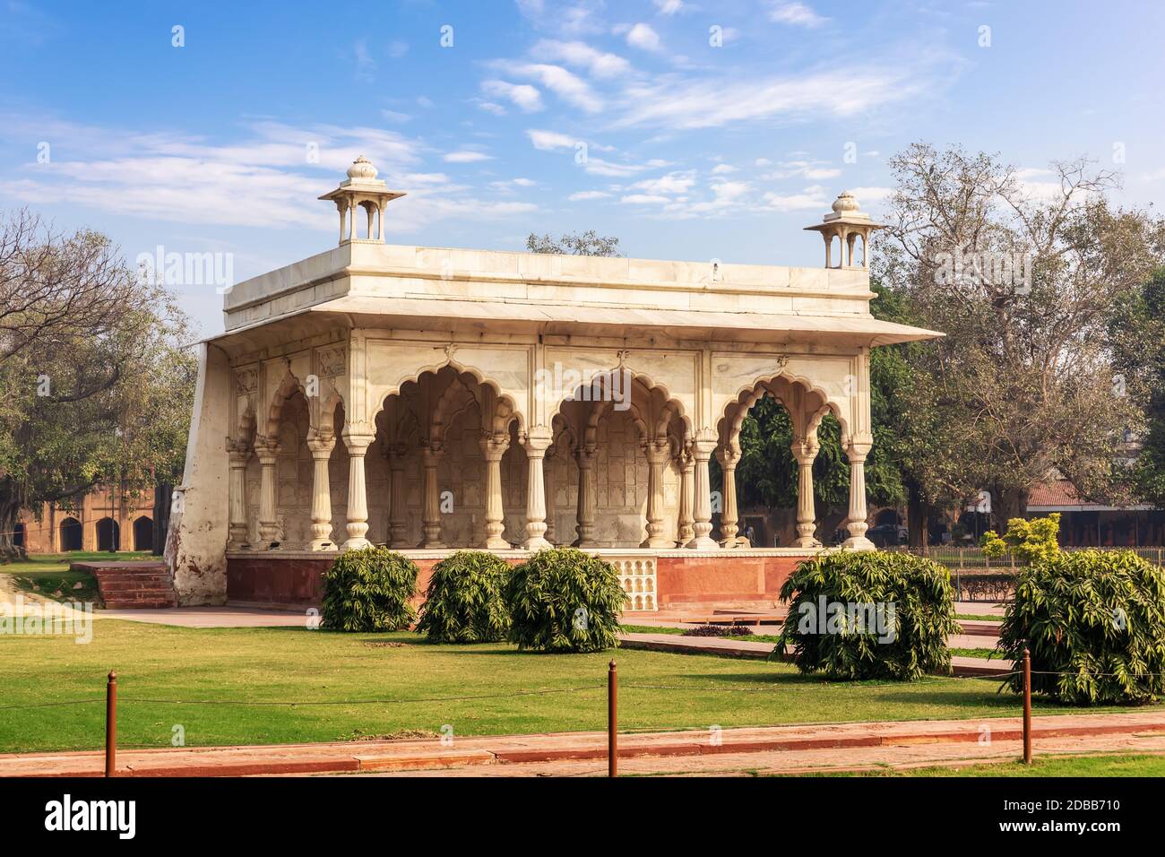 Sawan Pavilion in the Red Fort of Delhi park, India Stock Photo - Alamy