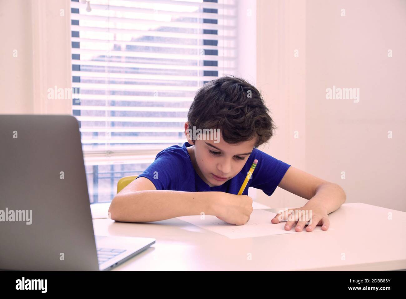 Remote lesson hi-res stock photography and images - Alamy