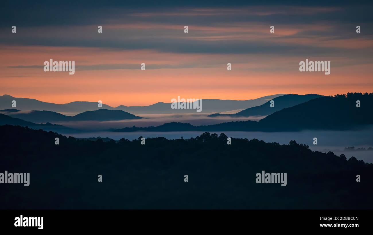 FOG ROLLS OVER THE BLUE RIDGE MOUNTAINS, NORTHWEST GA, USA Stock Photo ...
