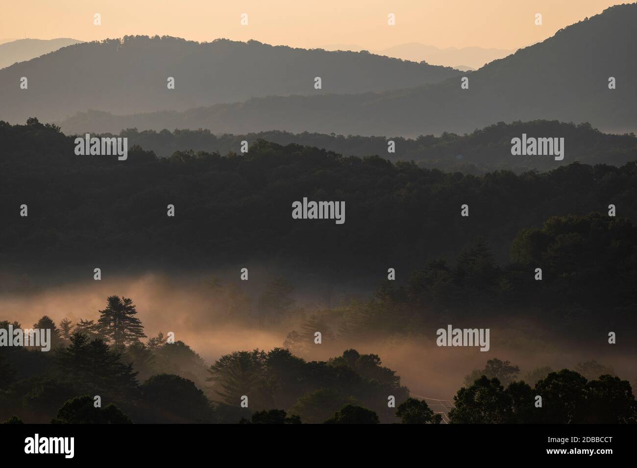 Aerial view photos hollow photos hi-res stock photography and images ...