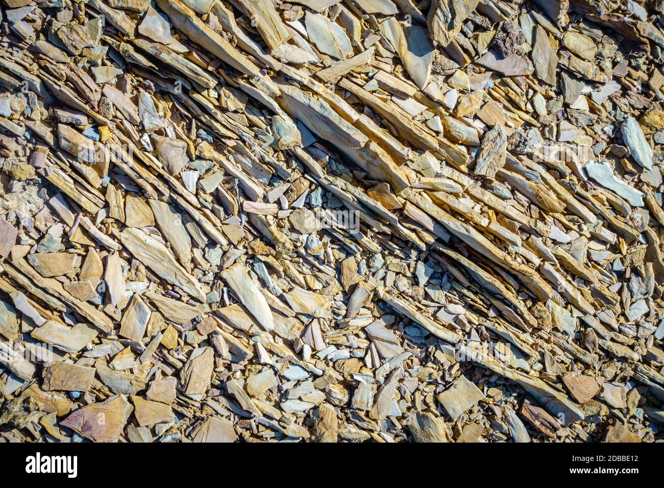 Close-up image of layered limestone in Al Hajar mountains of Fujairah ...