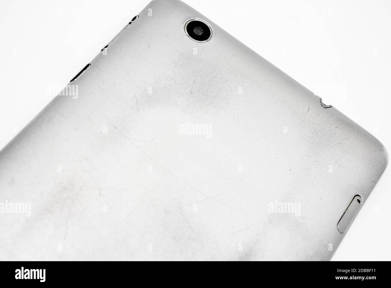 Old shabby smartphone with a broken screen Stock Photo - Alamy