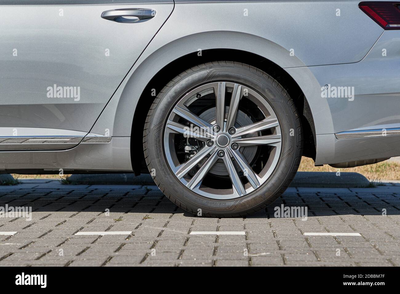 Wheel of modern car rear Stock Photo - Alamy