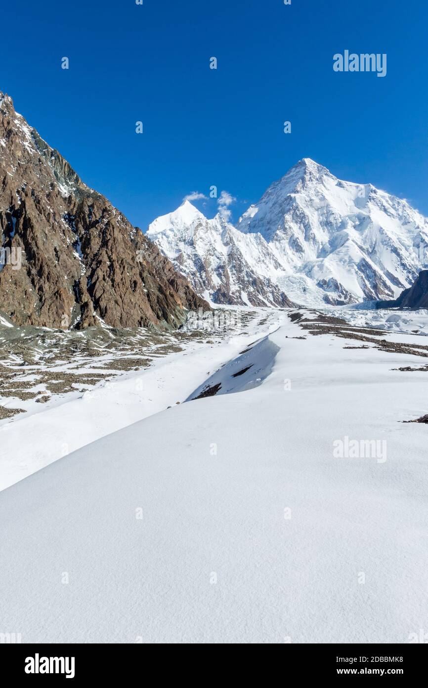 K2 mountain peak, second highest mountain in the world, K2 trek ...