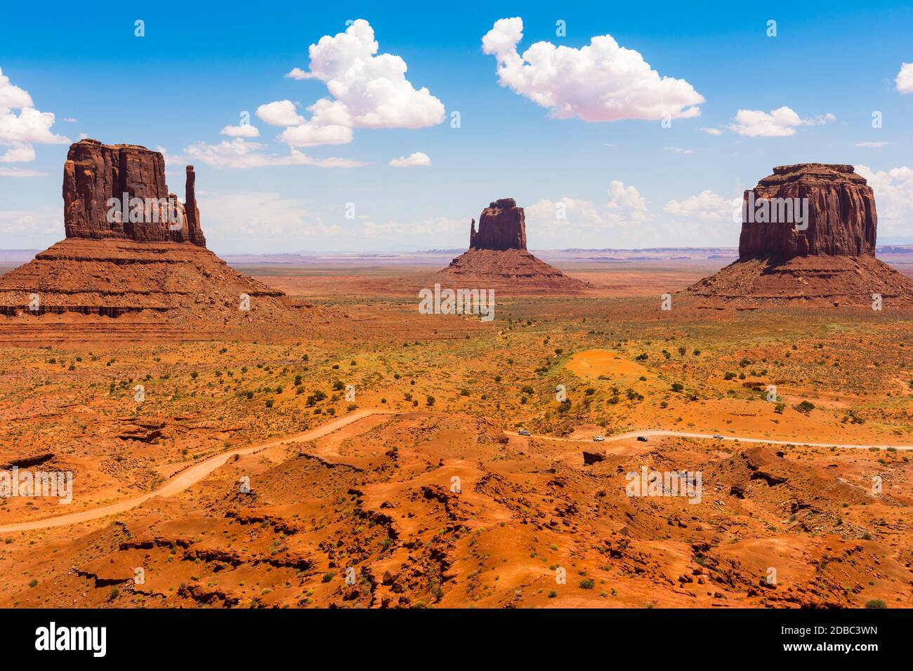 Monument Valley on the border between Arizona and Utah, USA Stock Photo ...