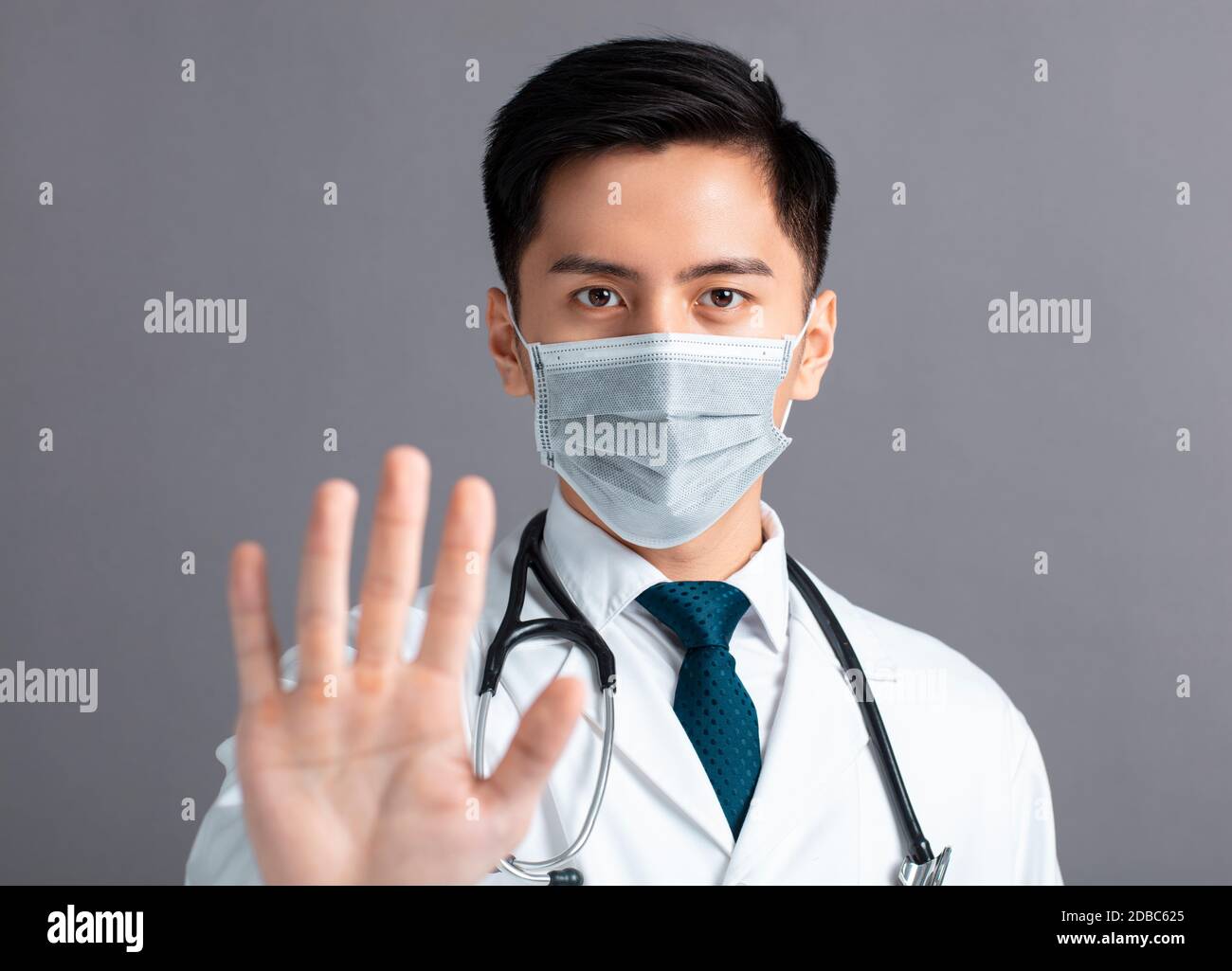 Male doctor no gesture hi-res stock photography and images - Alamy