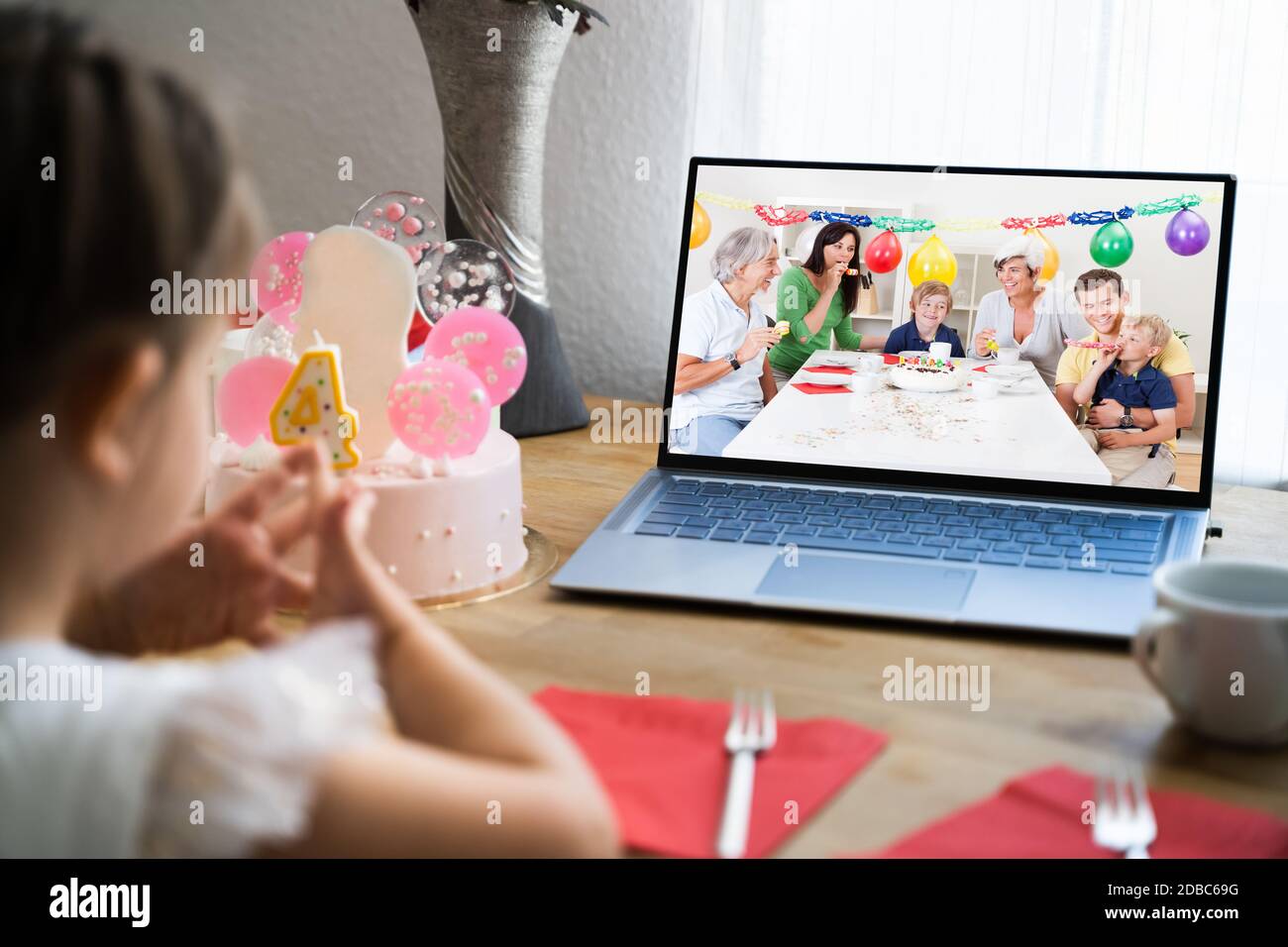 Videoconference family hi-res stock photography and images - Alamy