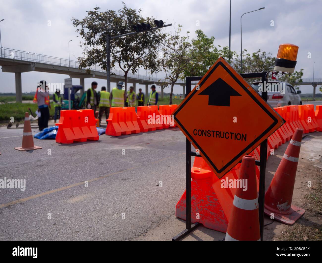 Work road contraction hi-res stock photography and images - Alamy