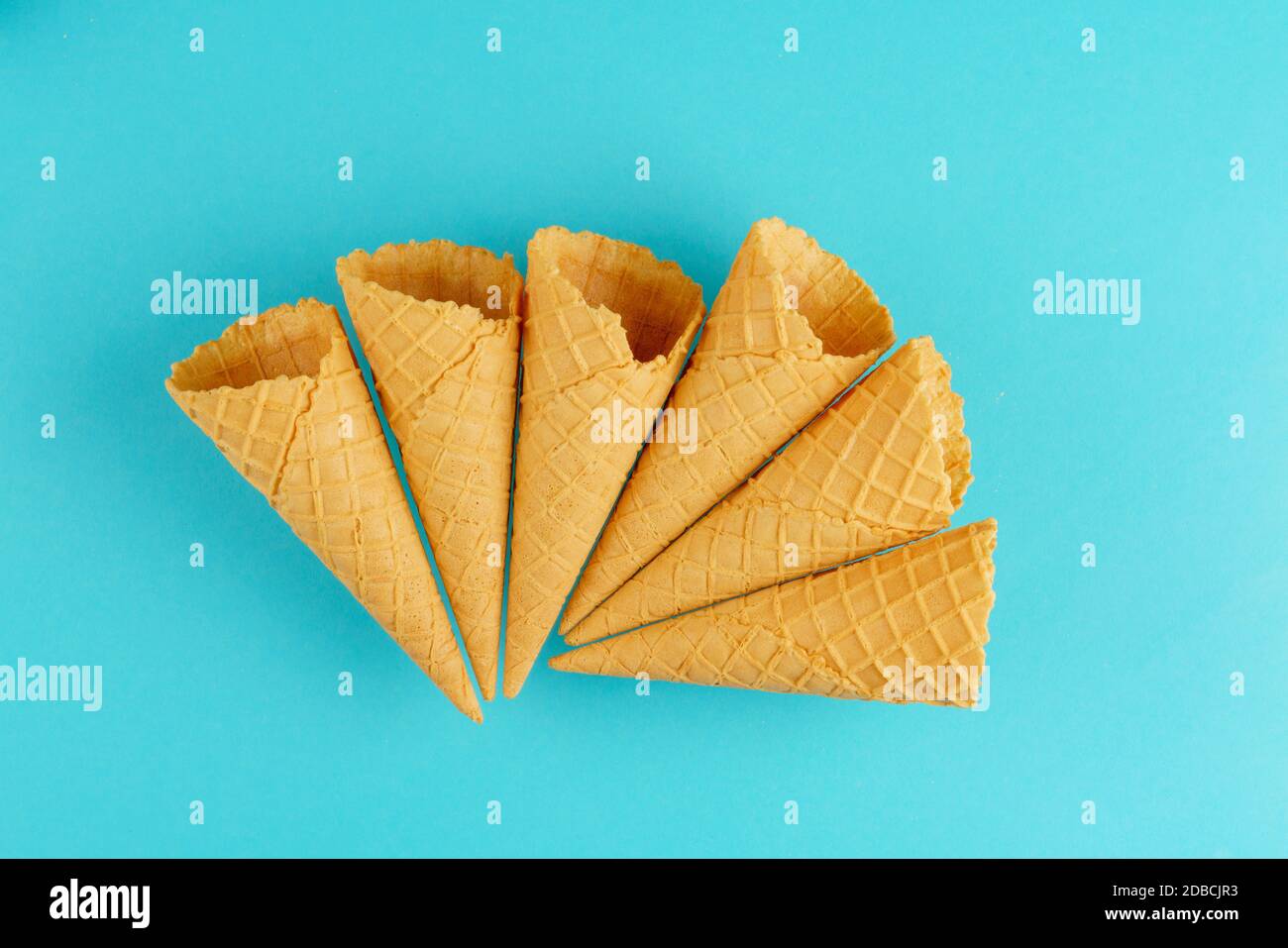 Wafer cornet hi-res stock photography and images - Alamy