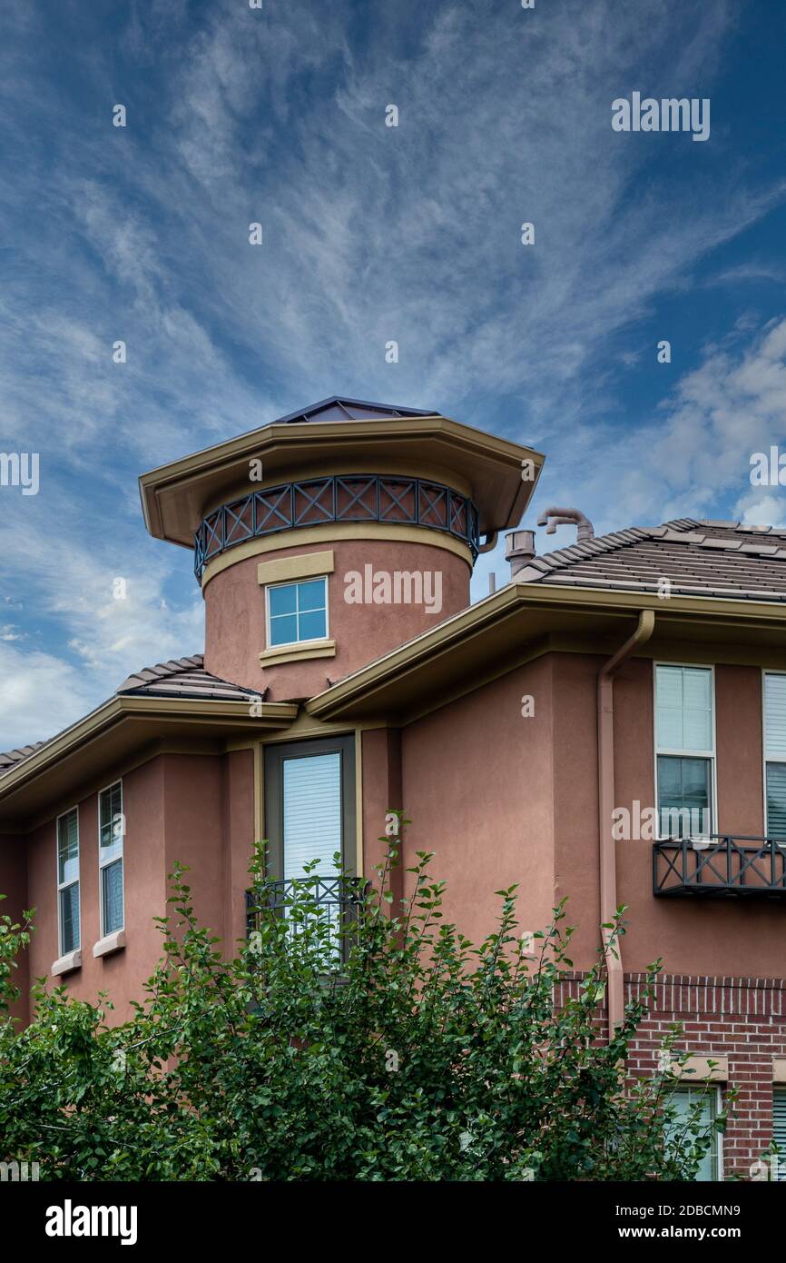 Curved window walls hi-res stock photography and images - Alamy