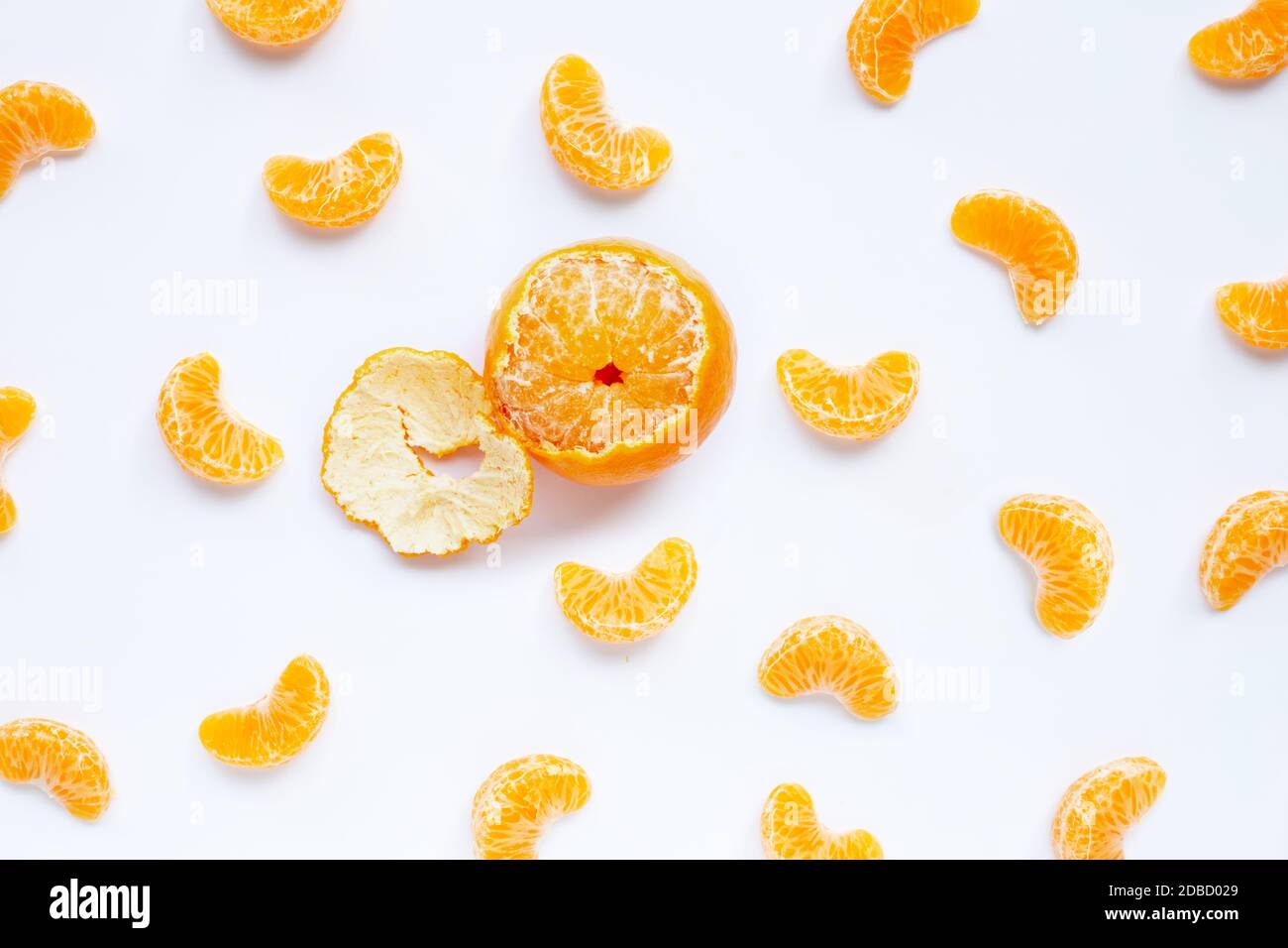 Mandarin segments, Fresh orange isolated on white background Stock ...
