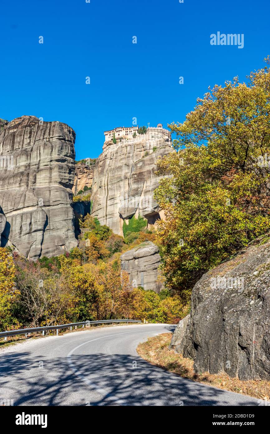 Road to meteora hi-res stock photography and images - Alamy