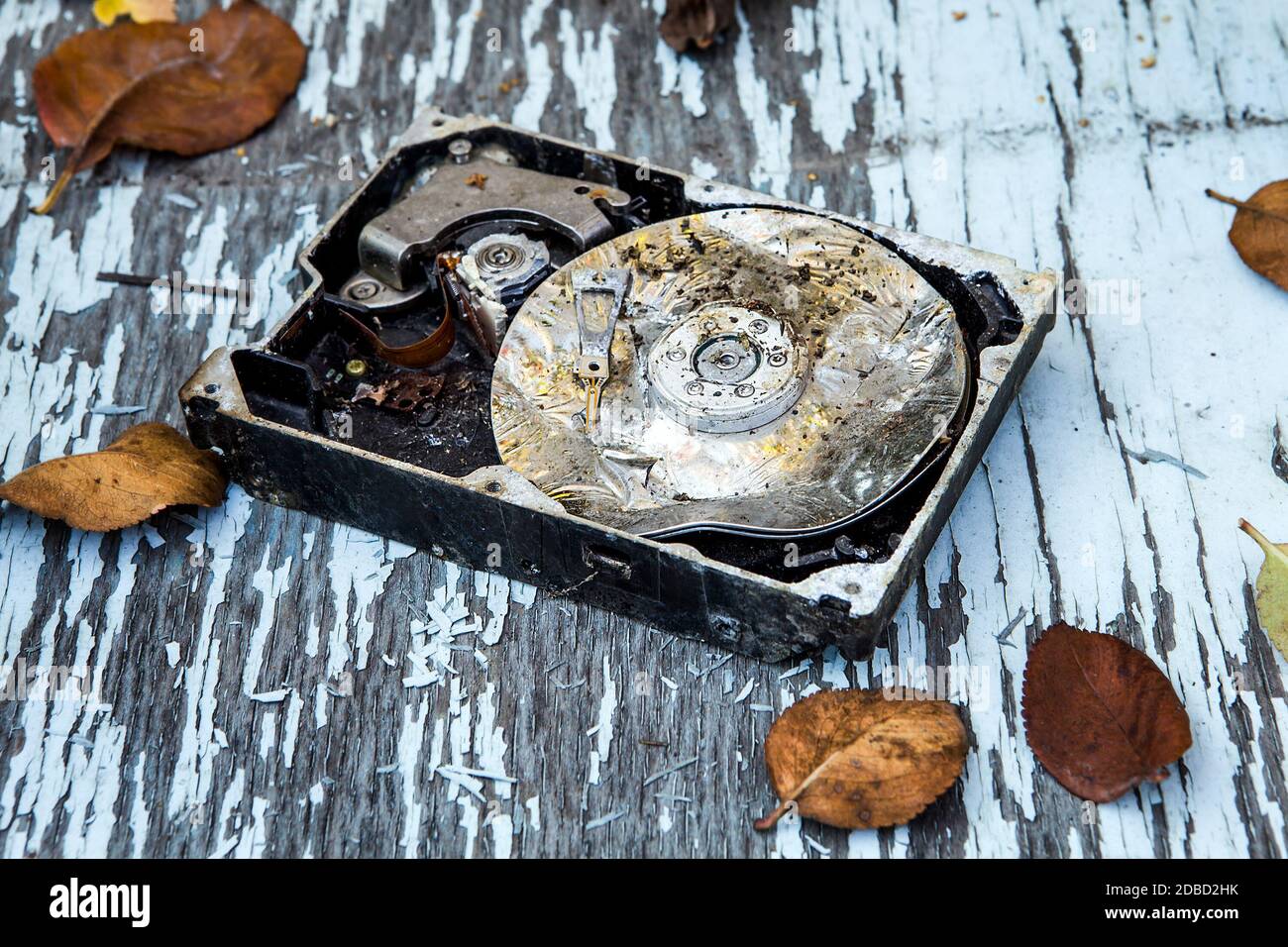 Old hard disk hi-res stock photography and images - Alamy
