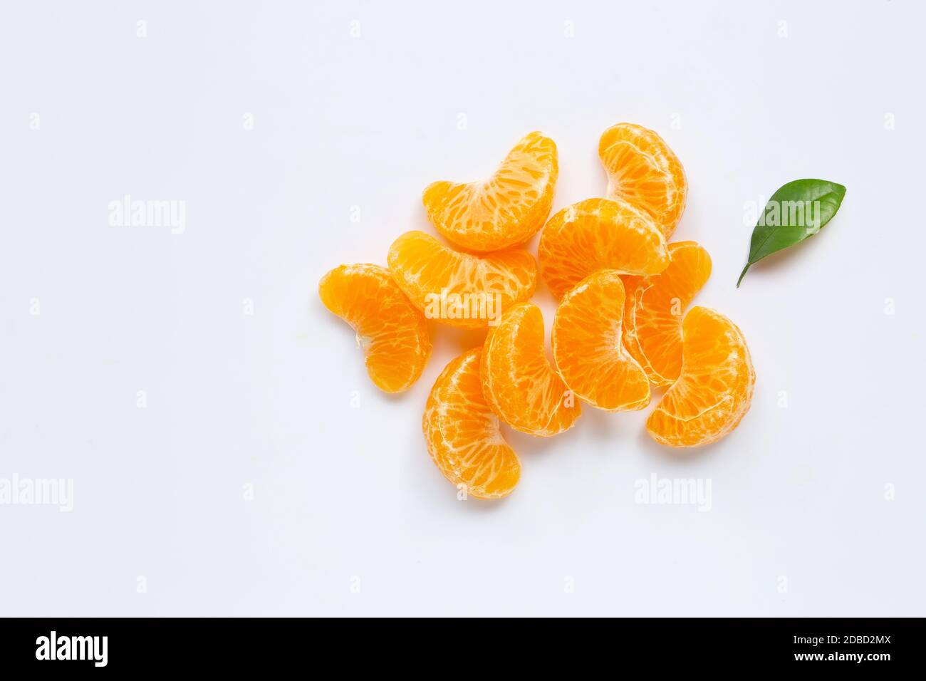Mandarin segments, Fresh orange isolated on white background Stock ...