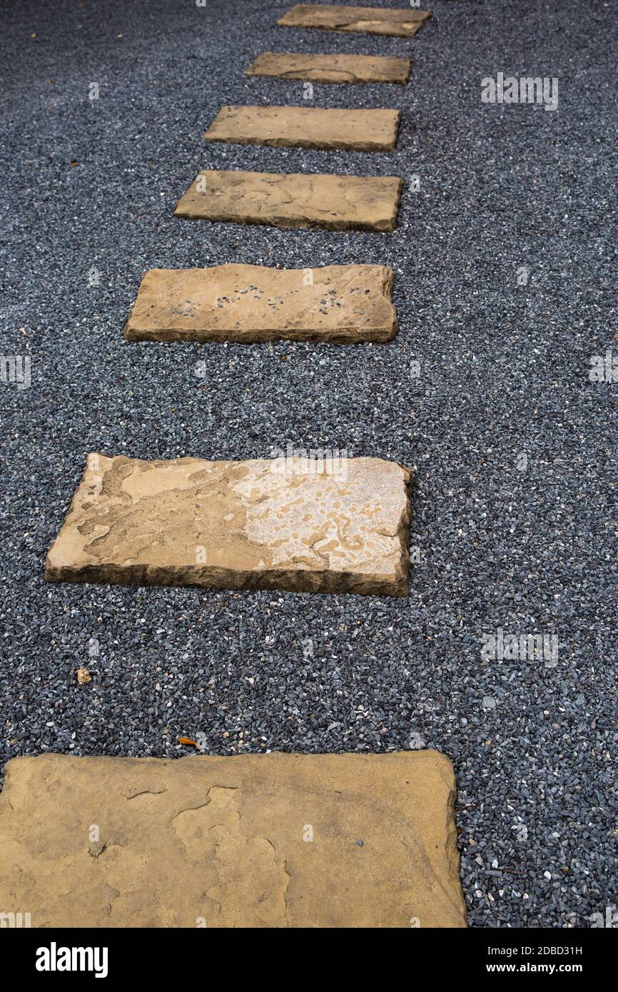 Pebble stone path walkway hi-res stock photography and images - Alamy
