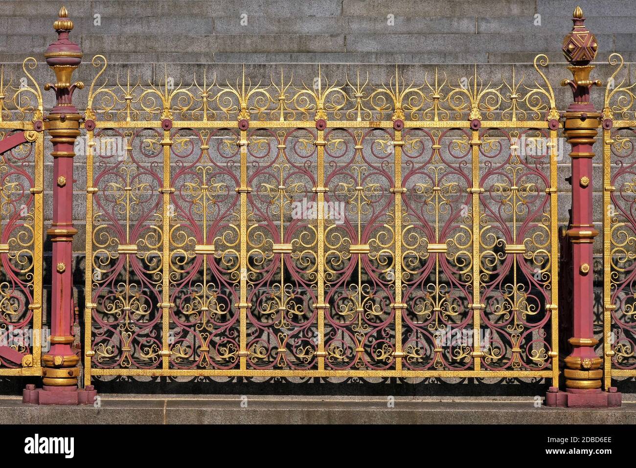 Decorative golden fence around prince Albert memorial Stock Photo - Alamy