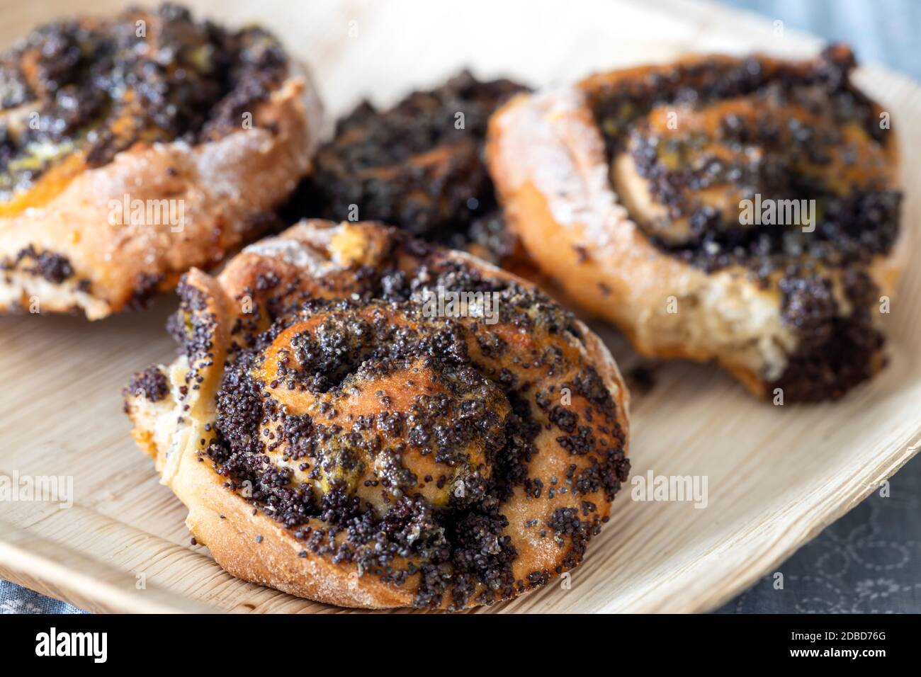 closeup of sweet poppy seed buns Stock Photo - Alamy