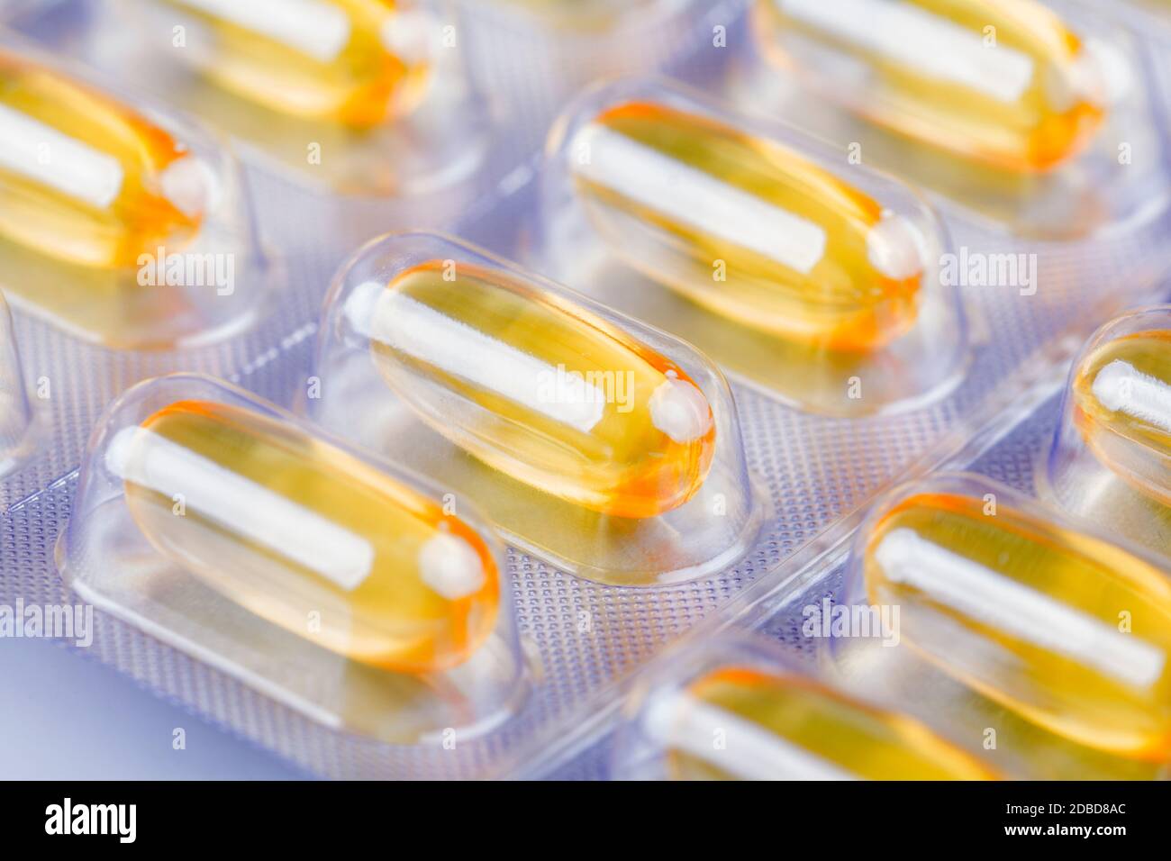Capsule medical hi-res stock photography and images - Alamy