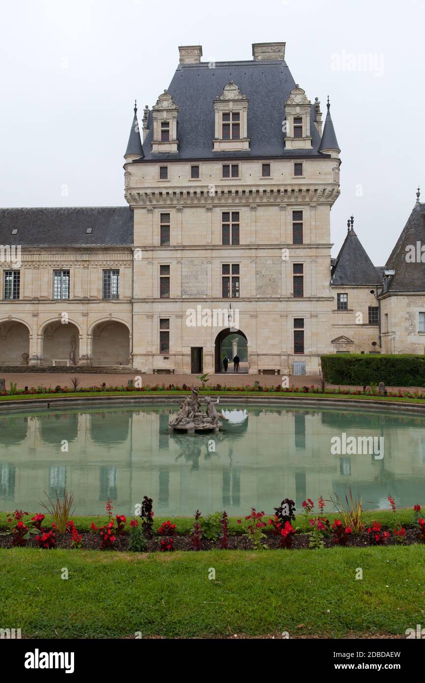 Valencay castle in the valley of Loire, France Stock Photo - Alamy