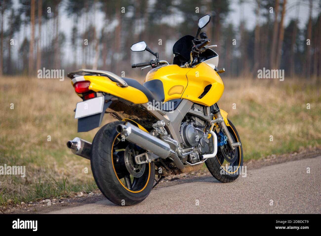 Yellow Motorcycle High Resolution Stock Photography and Images - Alamy