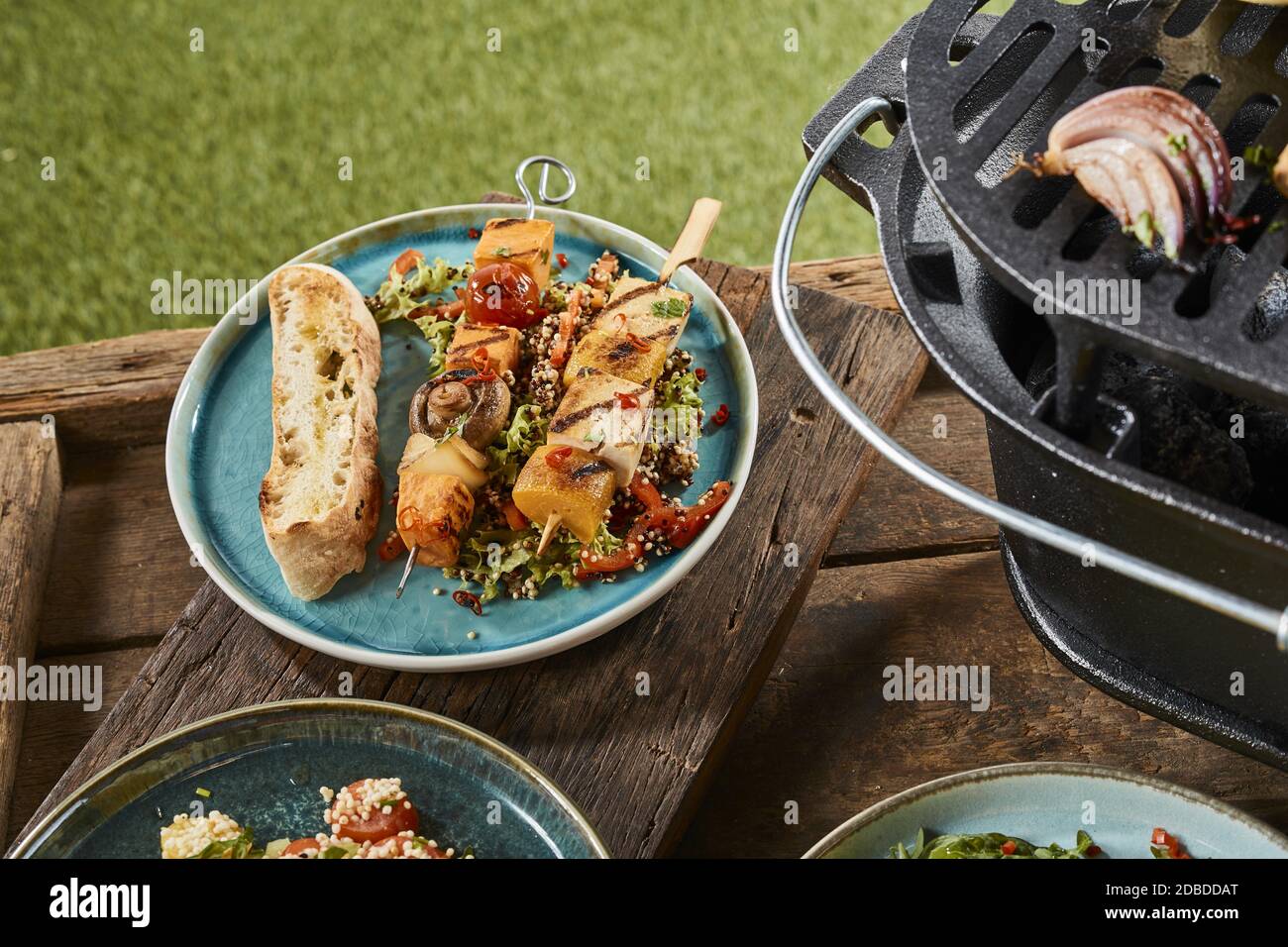 Braai setting hi-res stock photography and images - Alamy