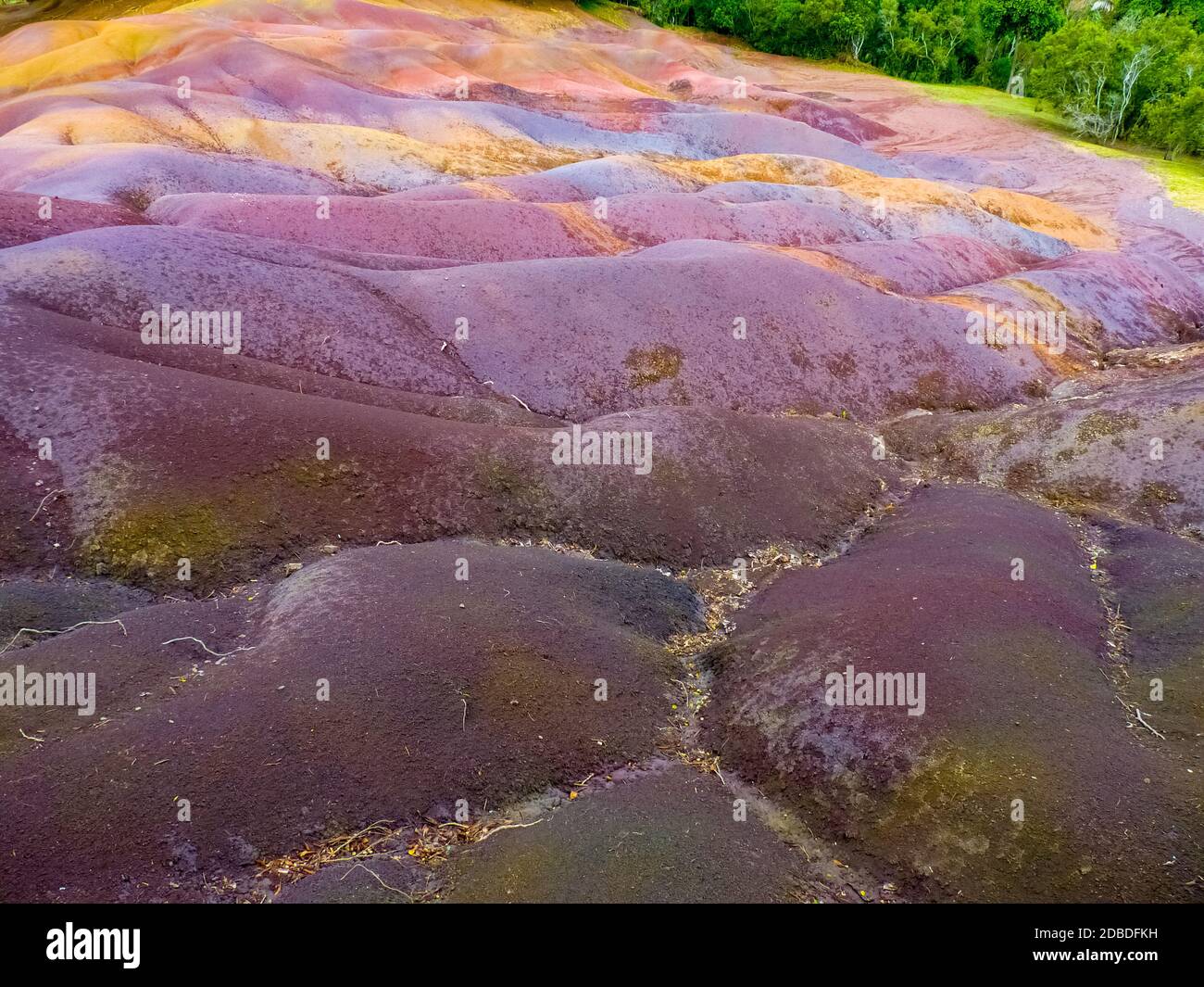 7 coloured earths hi-res stock photography and images - Alamy