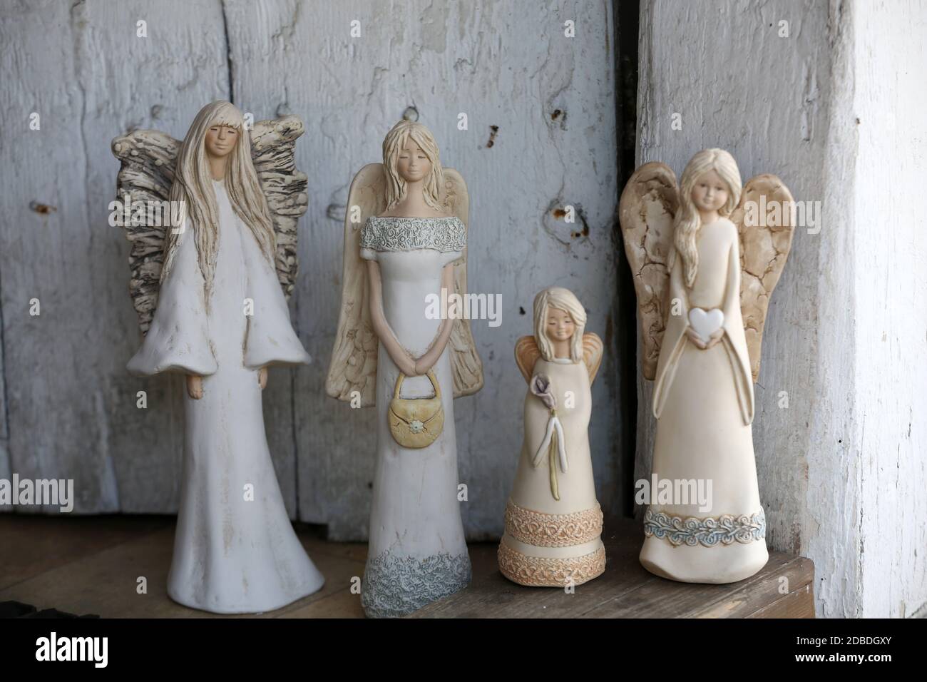 Four glass angels hi-res stock photography and images - Alamy