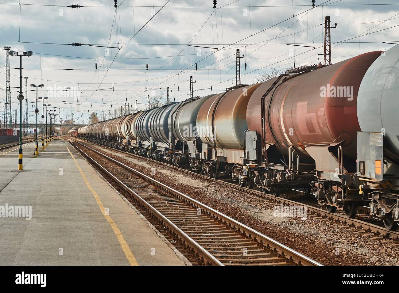 Silo wagon hi-res stock photography and images - Alamy