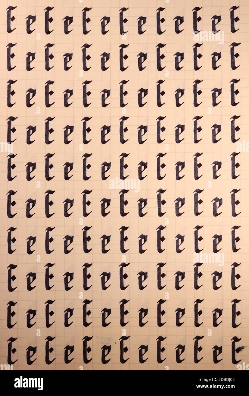 Handwriting symbol filling pattern. Calligraphic letter E learning ...
