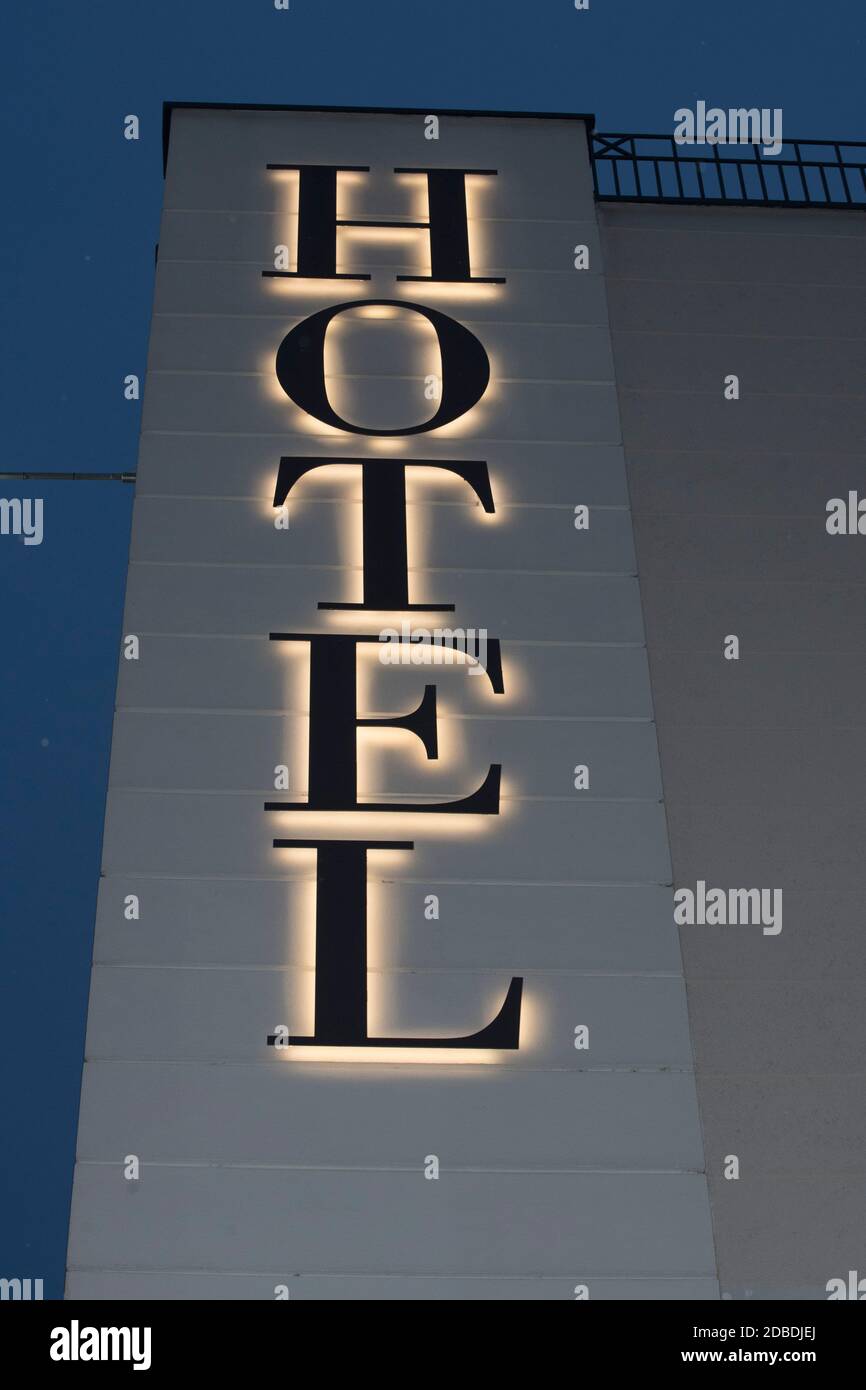 Hotel sign at the entrance Stock Photo - Alamy