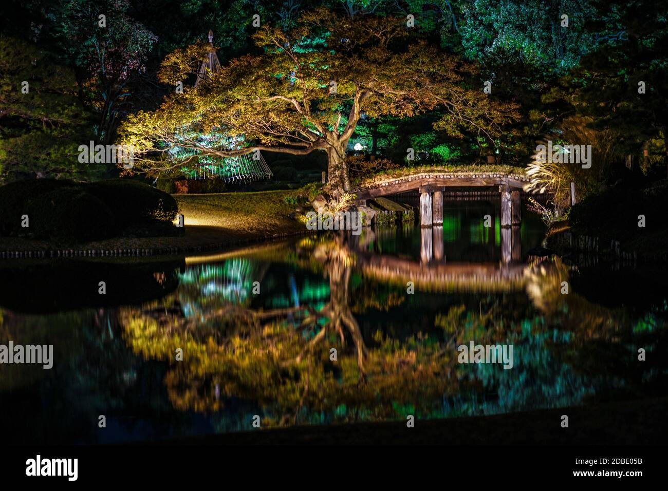Daimyo garden of Rikugien (autumn colors). Shooting Location: Tokyo ...