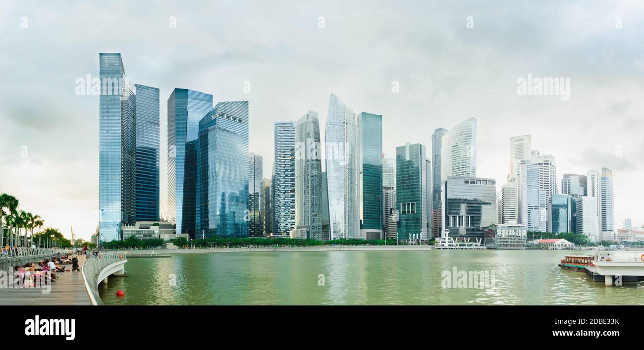 Bayfront avenue singapore hi-res stock photography and images - Alamy