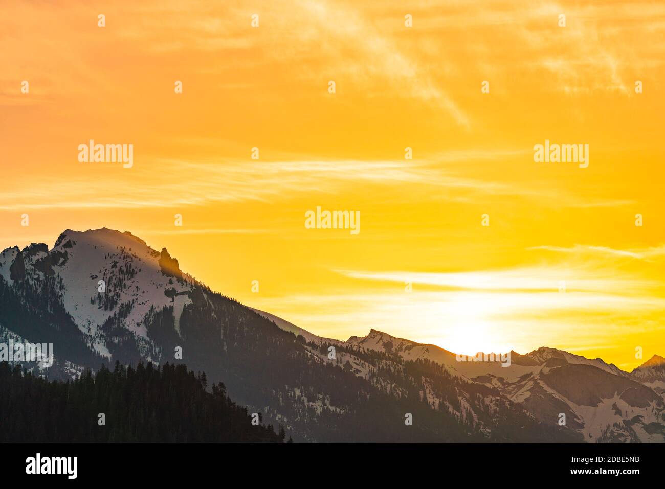 Ariel views alps hi-res stock photography and images - Alamy