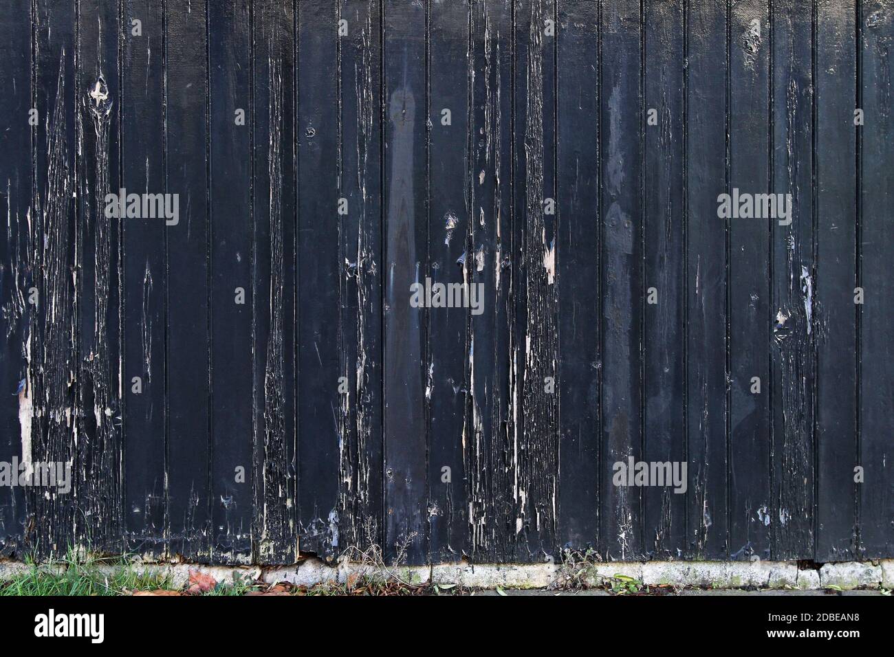 Decayed fence hi-res stock photography and images - Alamy