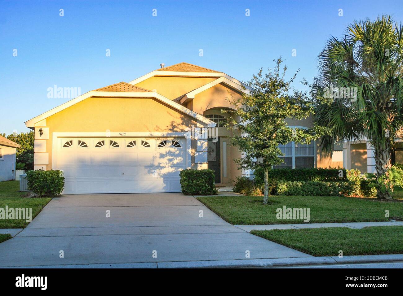 A front exterior of a home in Florida Stock Photo - Alamy